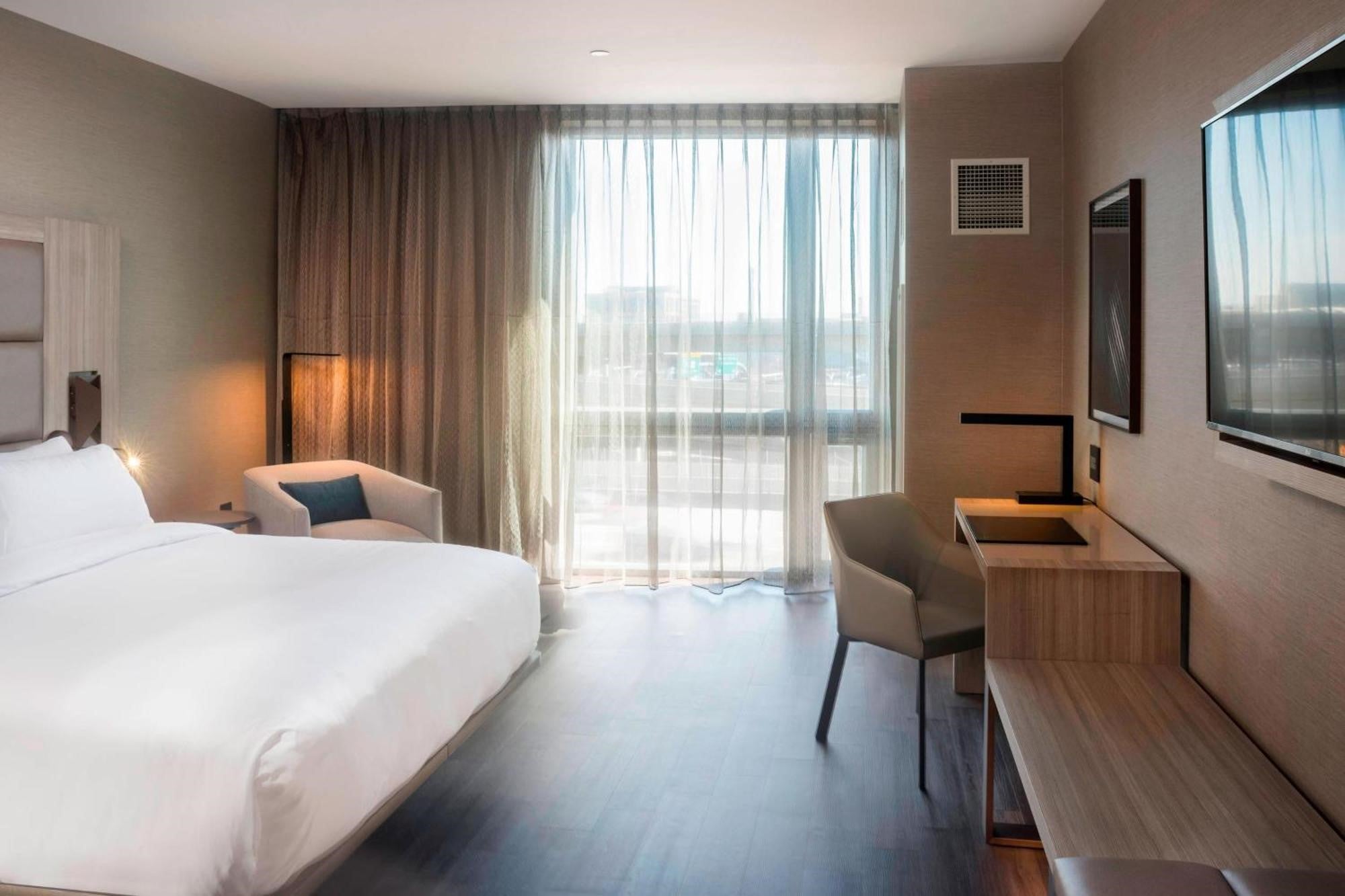 AC Hotel by Marriott Boston - Hotel in Downtown Boston, MA