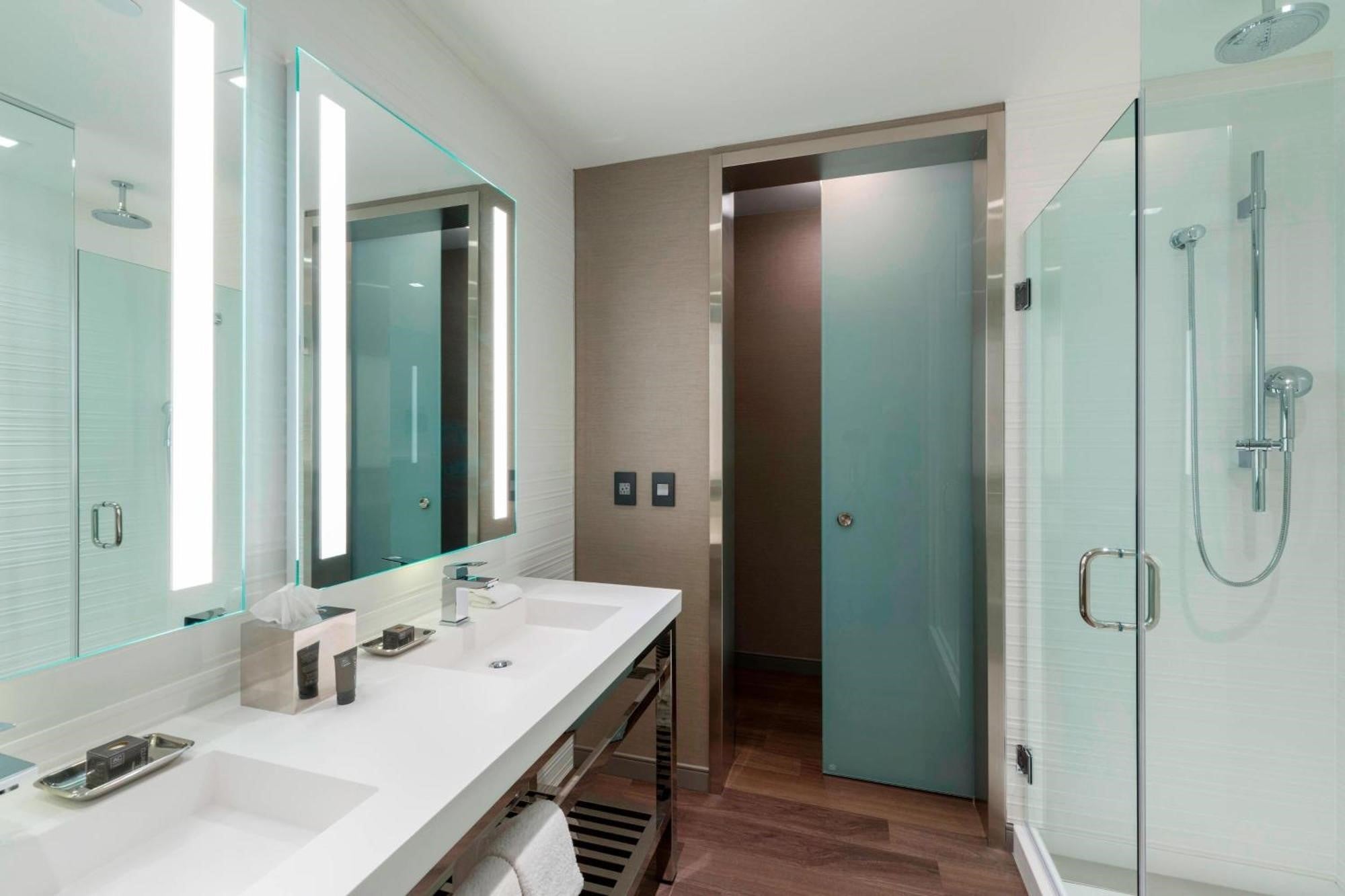 AC Hotel by Marriott Boston - Hotel in Downtown Boston, MA