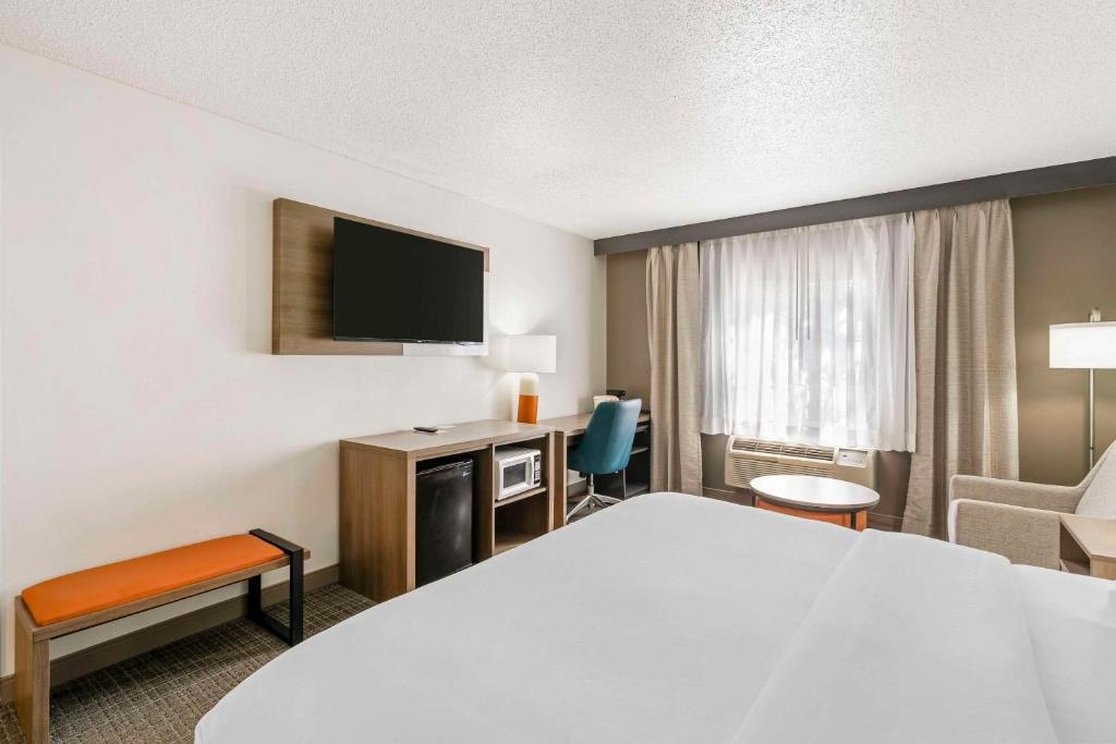 Comfort Inn & Suites Louisville Airport Fair & Expo