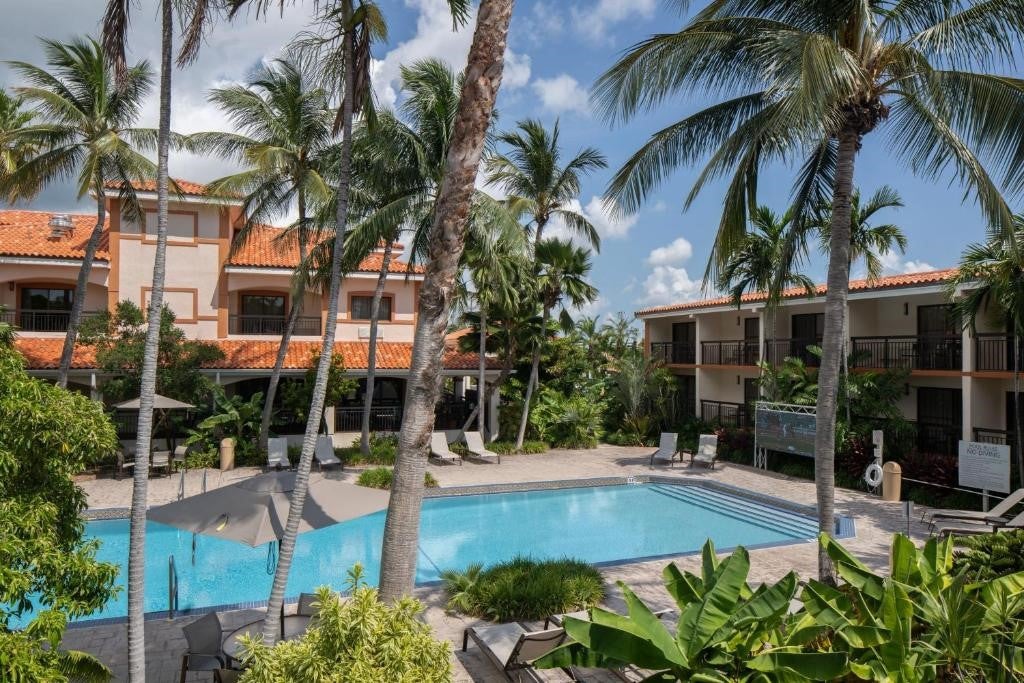Courtyard Key West Waterfront - Key West FL Hotel