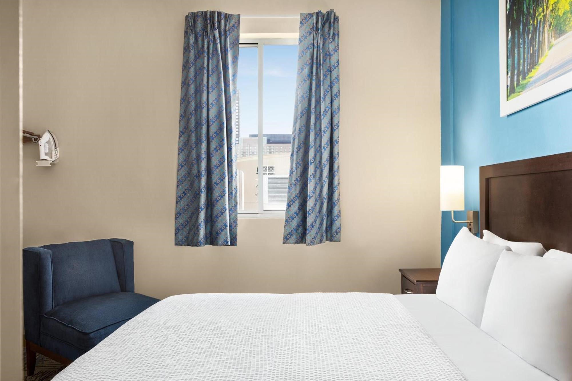 Days Inn Philadelphia - Near Pennsylvania Convention Center