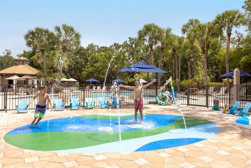 DoubleTree Suites by Hilton Orlando at Disney Springs