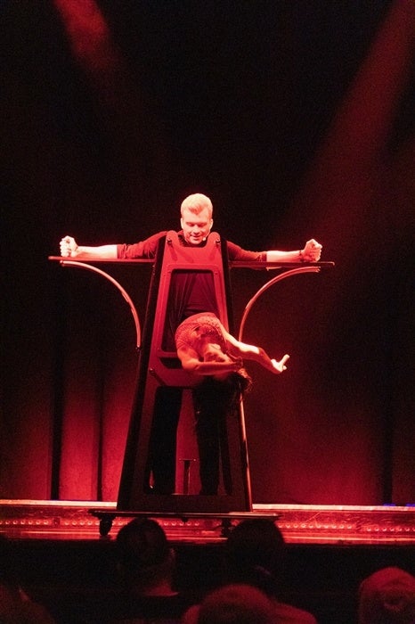 Escape Reality Branson Magic Dinner Show