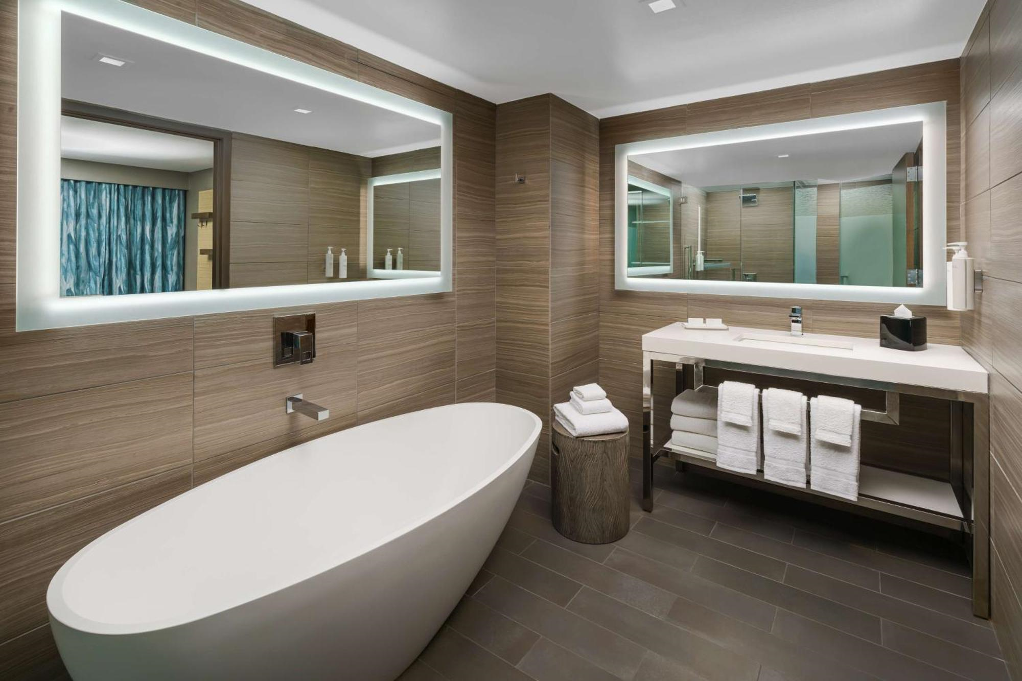 Hilton Garden Inn Times Square North - New York, NY