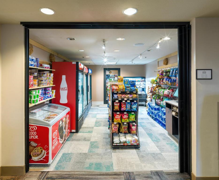 Squire Resort at the Grand Canyon by IHG