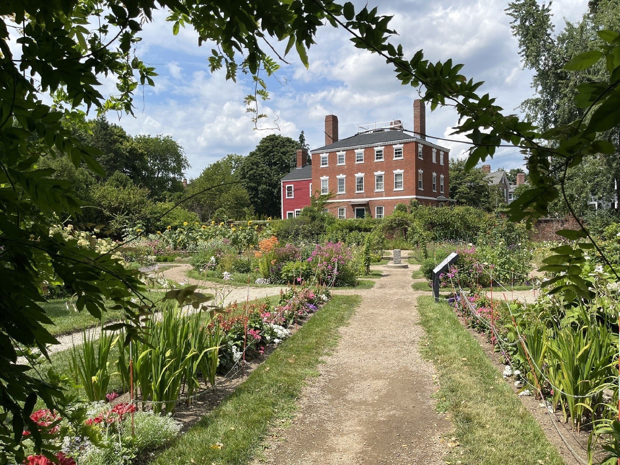 Salem Witch Tour from Boston by Ferry – Witch Trials & History