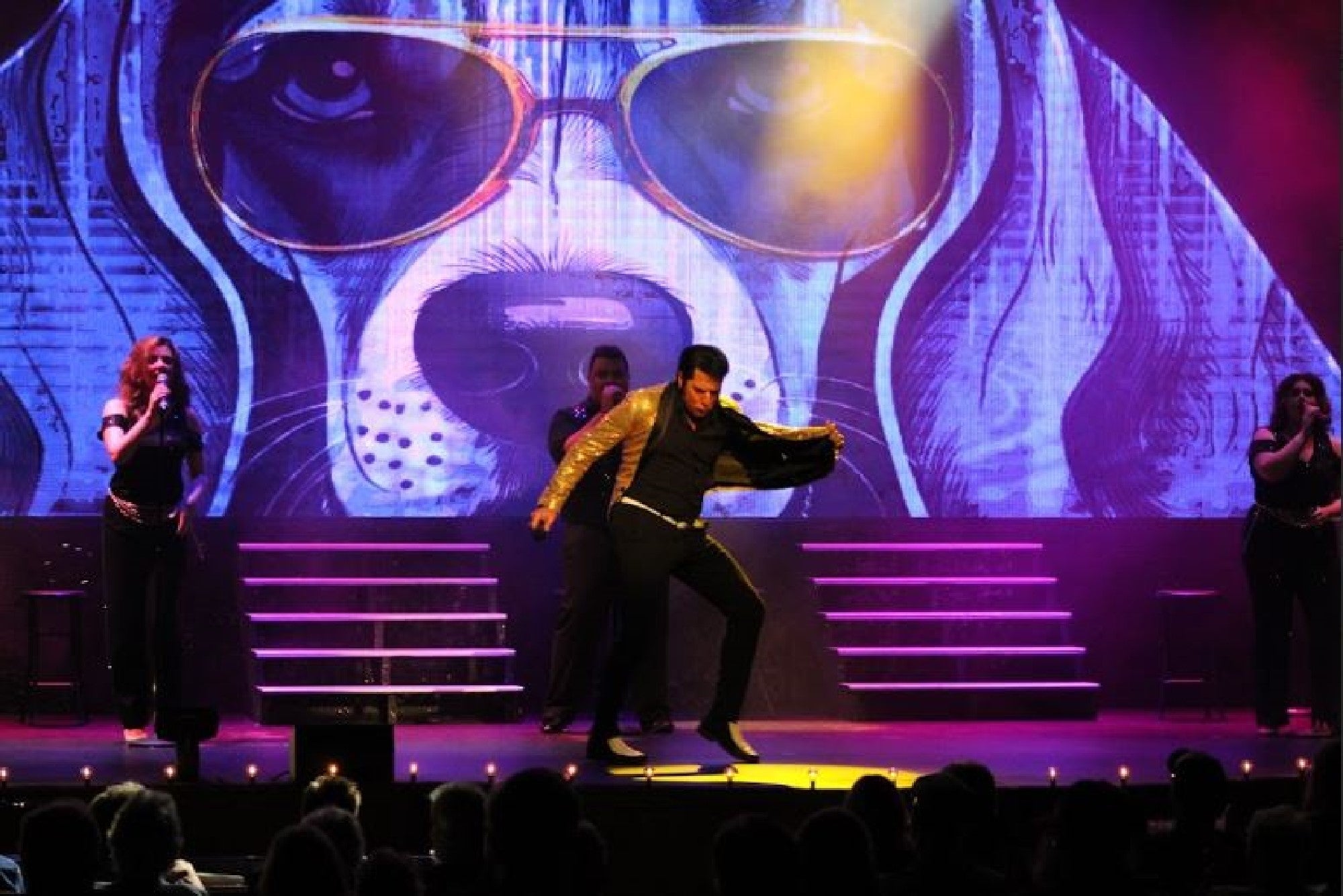 Grand Majestic Theater Elvis Show – The King Comes Home