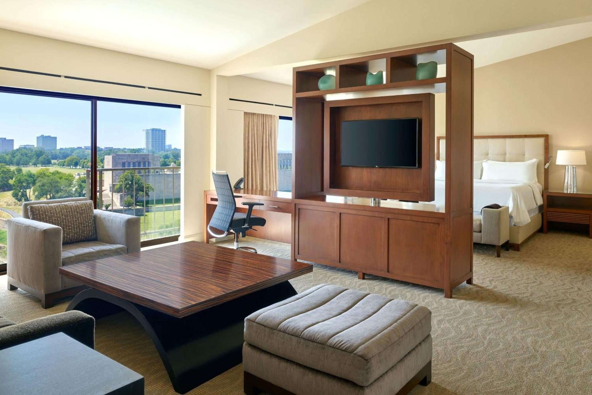 Kansas City Crown Center Hotel – The Westin Kansas City
