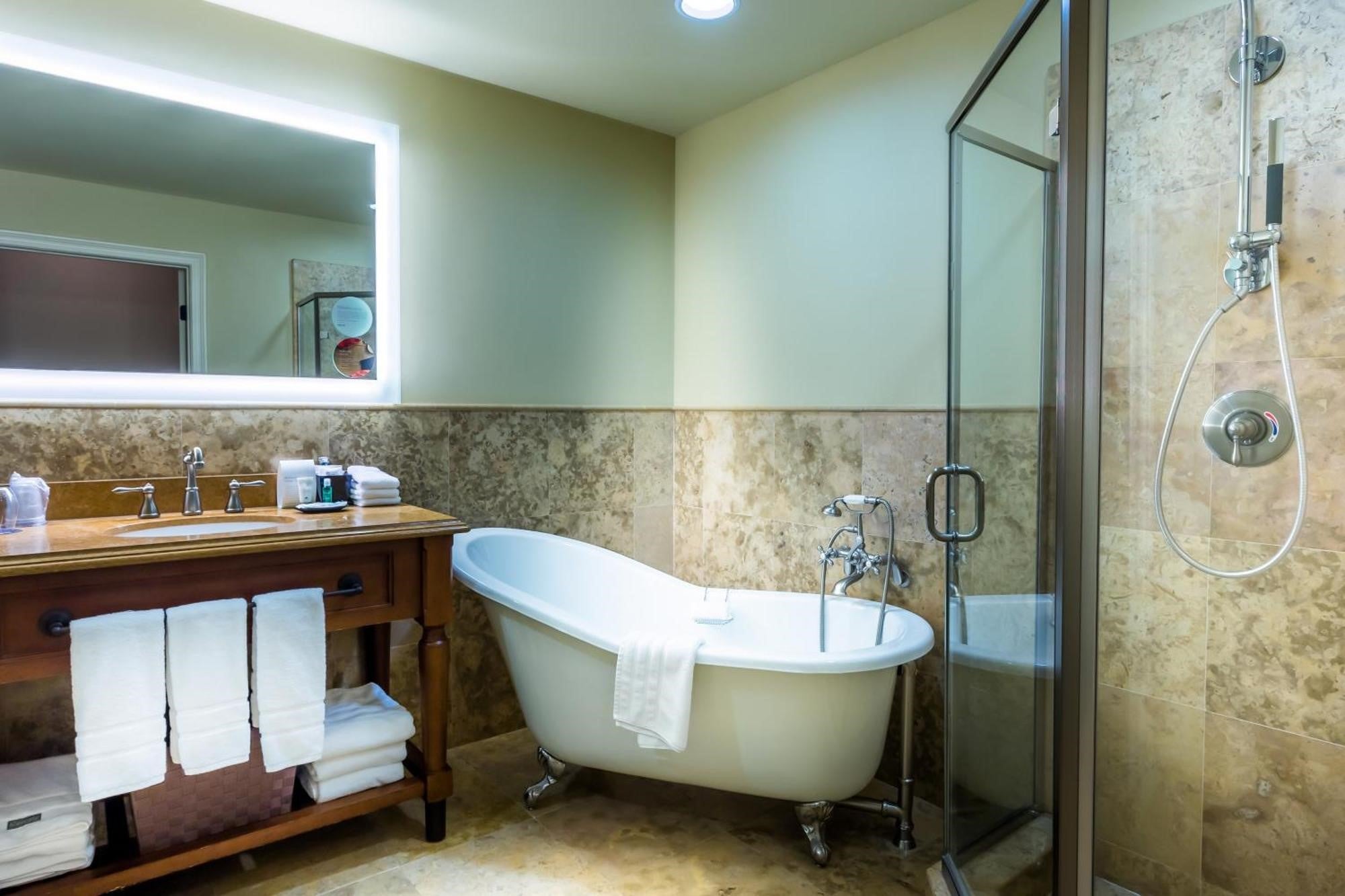 The Westin Sacramento Riverfront Hotel and Spa