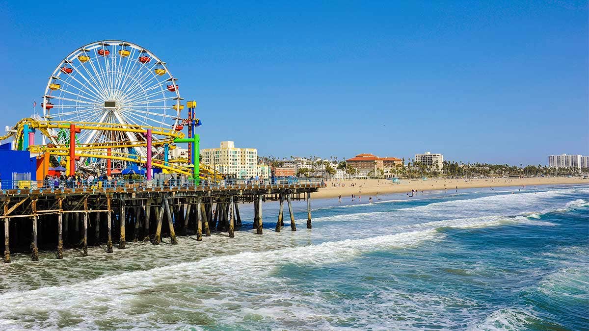 Beaches Near LAX: 9 Perfect Shoreline Escapes After Your Flight