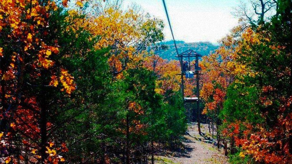 Branson Fall Colors - Best Drives, Activities & More for 2025