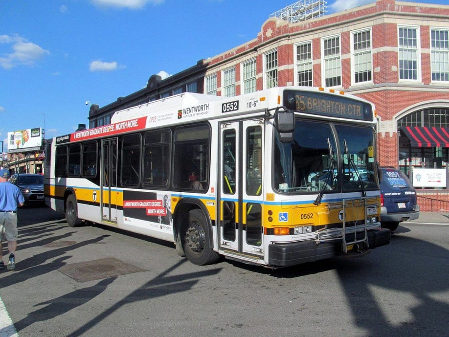 Getting Around Boston: The Ultimate Guide for Any Visitor