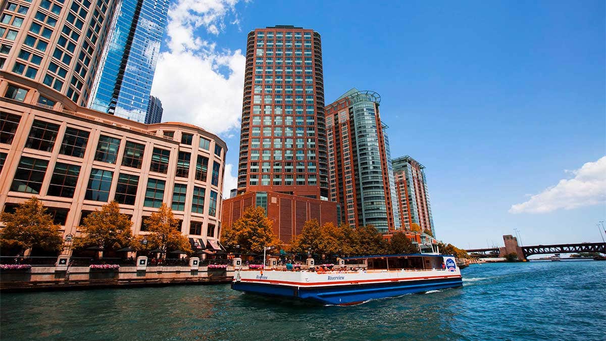 Chicago River Cruise Discount – Save Up to 35% Off Today