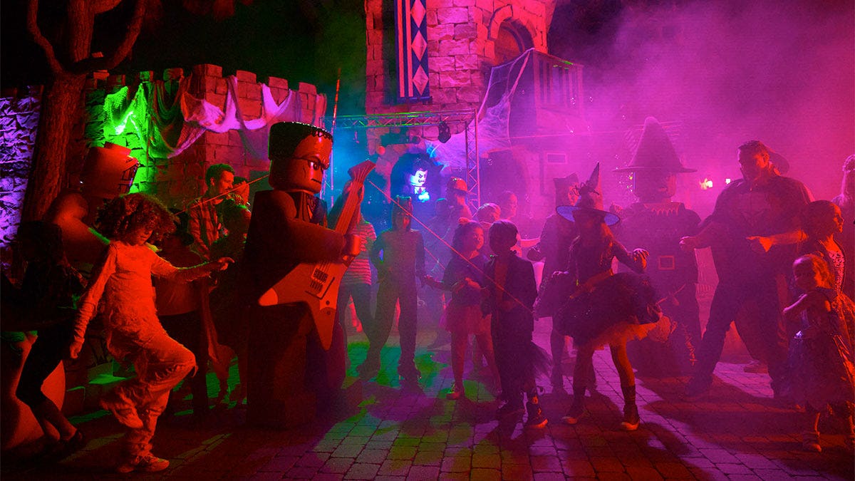 Halloween Events Los Angeles: 2025 Guide to the Spooky Season