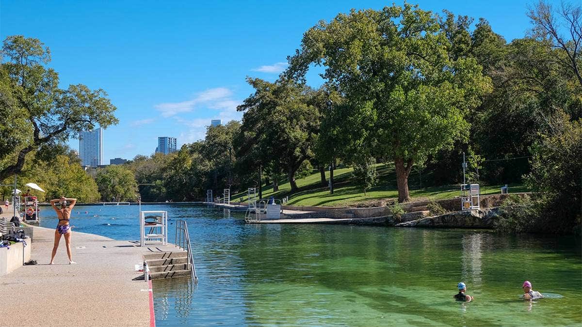 Austin Attractions: Top 13 Spots That Will Blow Your Mind!