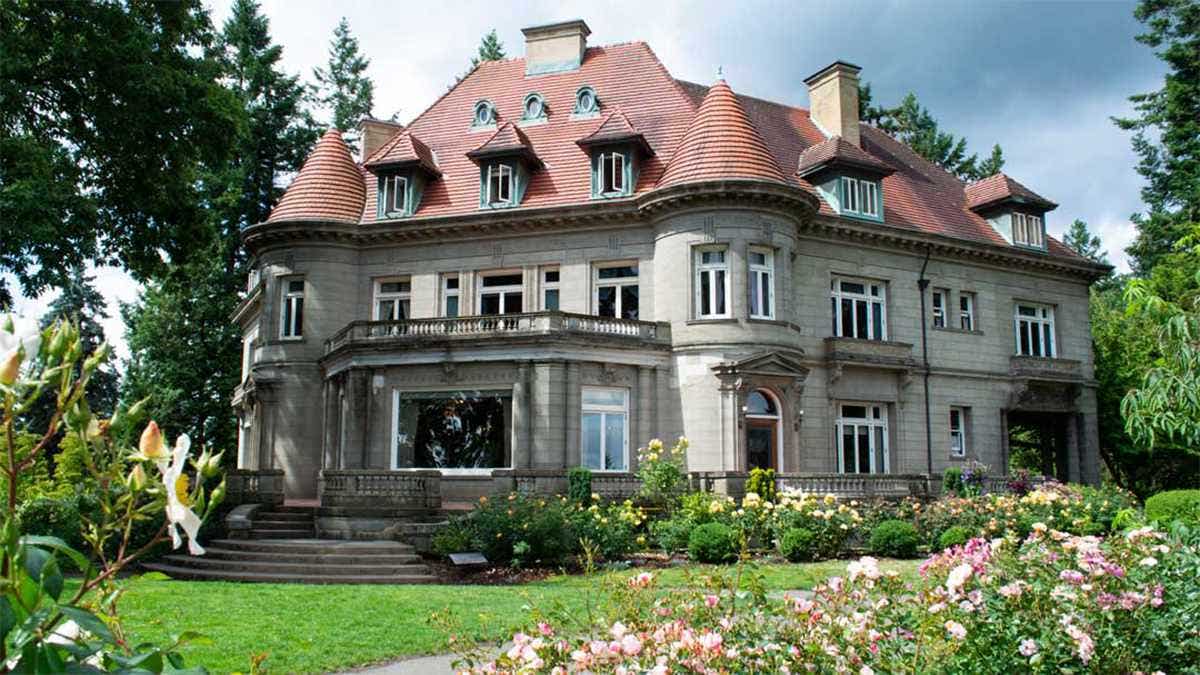 Things to Do in Portland 🍂 23 Amazing Activities to Try