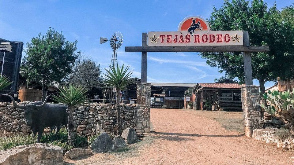 Tejas Rodeo: 5 Ways to Save Up to 10% Off