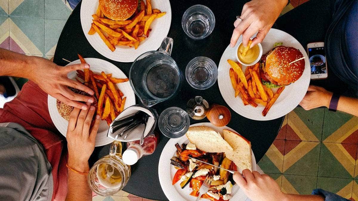Islands of Adventure Food: 11 Top Places to Eat Around the Park