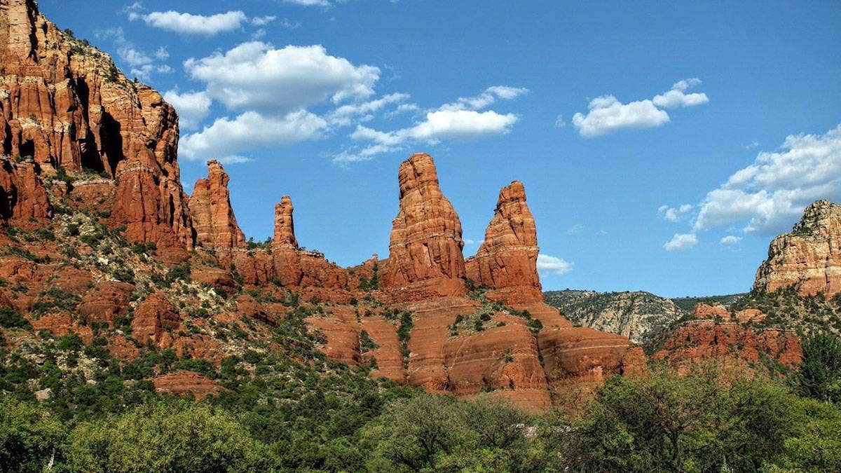 Sedona Hikes: Discovering 15 Hidden Trails in the Heart of Arizona
