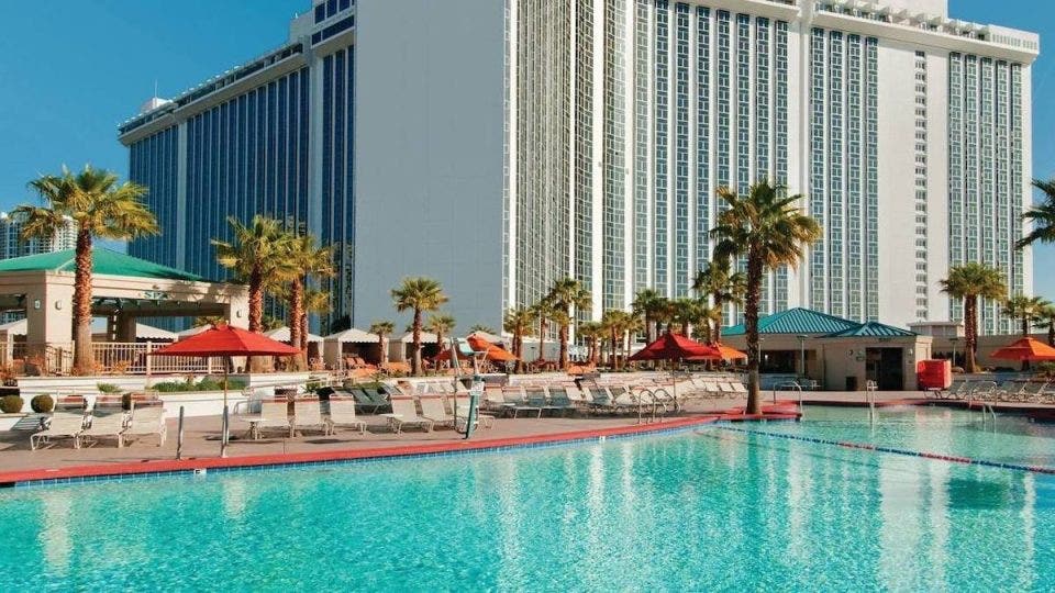 Westgate Hotel Las Vegas: An Insider's Guide into the Glamour