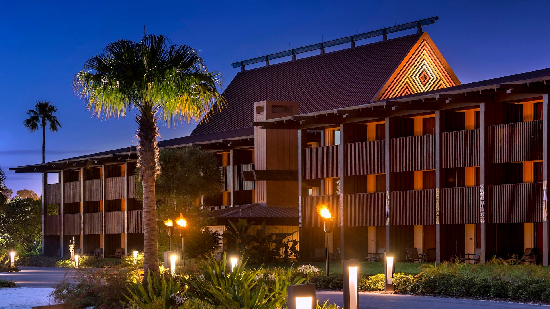 Disney Polynesian Resort 🌺 A Complete Guide