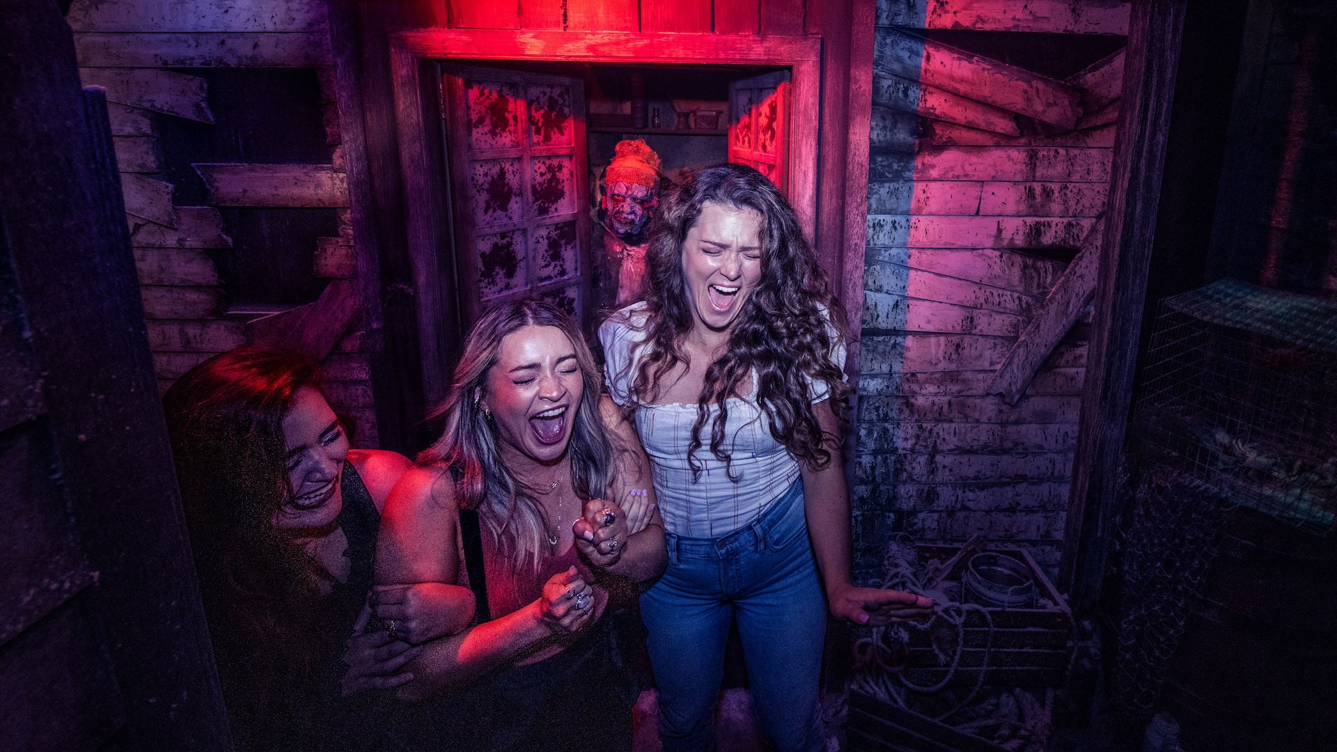 Screamfest Canobie Lake: 2025 In-Depth Guide