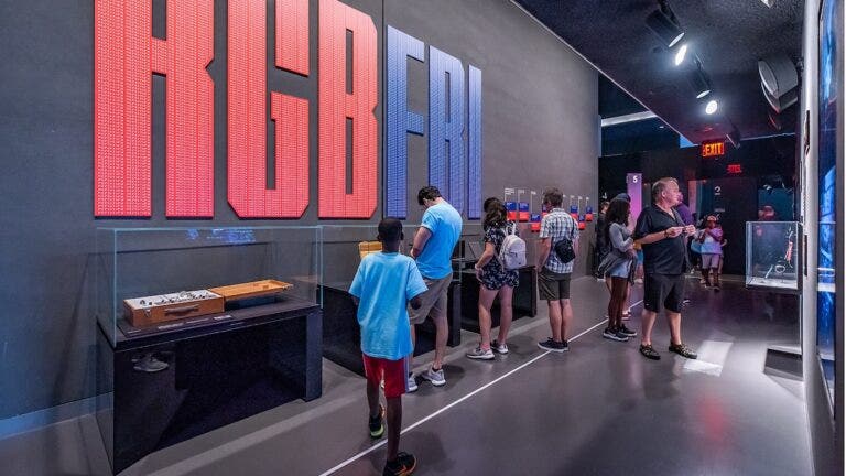 SPYSCAPE Discount: 5 Ways to Save up to 18%