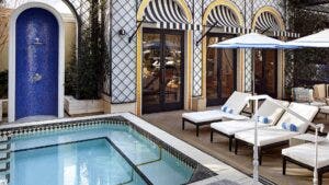 Venetian Pool: Amenities, Hours, Food Options, and More