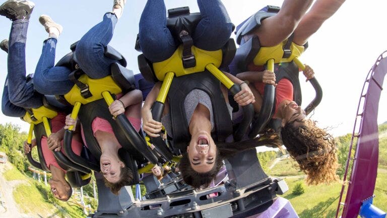 Kings Island Rides: Test Your Courage on These Epic Attractions!