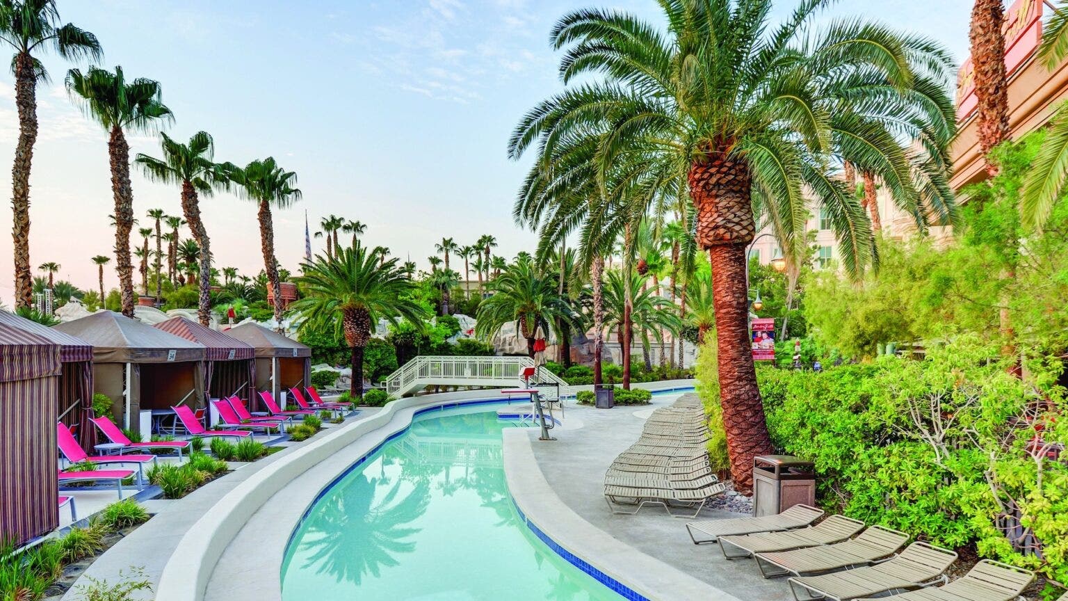 Mandalay Bay Pool: Hours, Amenities & Endless Relaxation