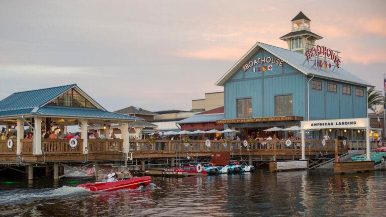 The Boathouse Disney Springs: Savor Seafood Delights