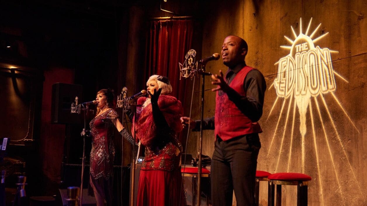 The Edison Disney Springs: Explore an Elegant Setting for Fun