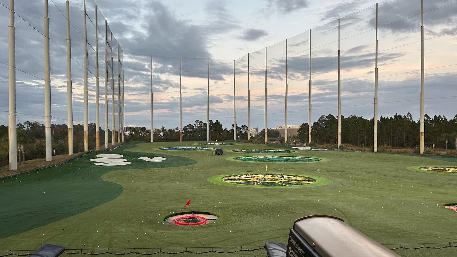 Top Golf Orlando: Golf, Dining, and Entertainment in Florida