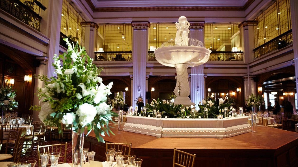 The Walnut Room: Iconic History, Classic Ambiance, & the Menu