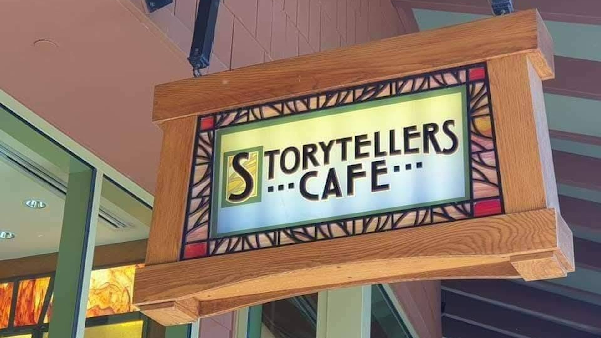 Dining Tips and Experience in Storytellers Cafe Guide