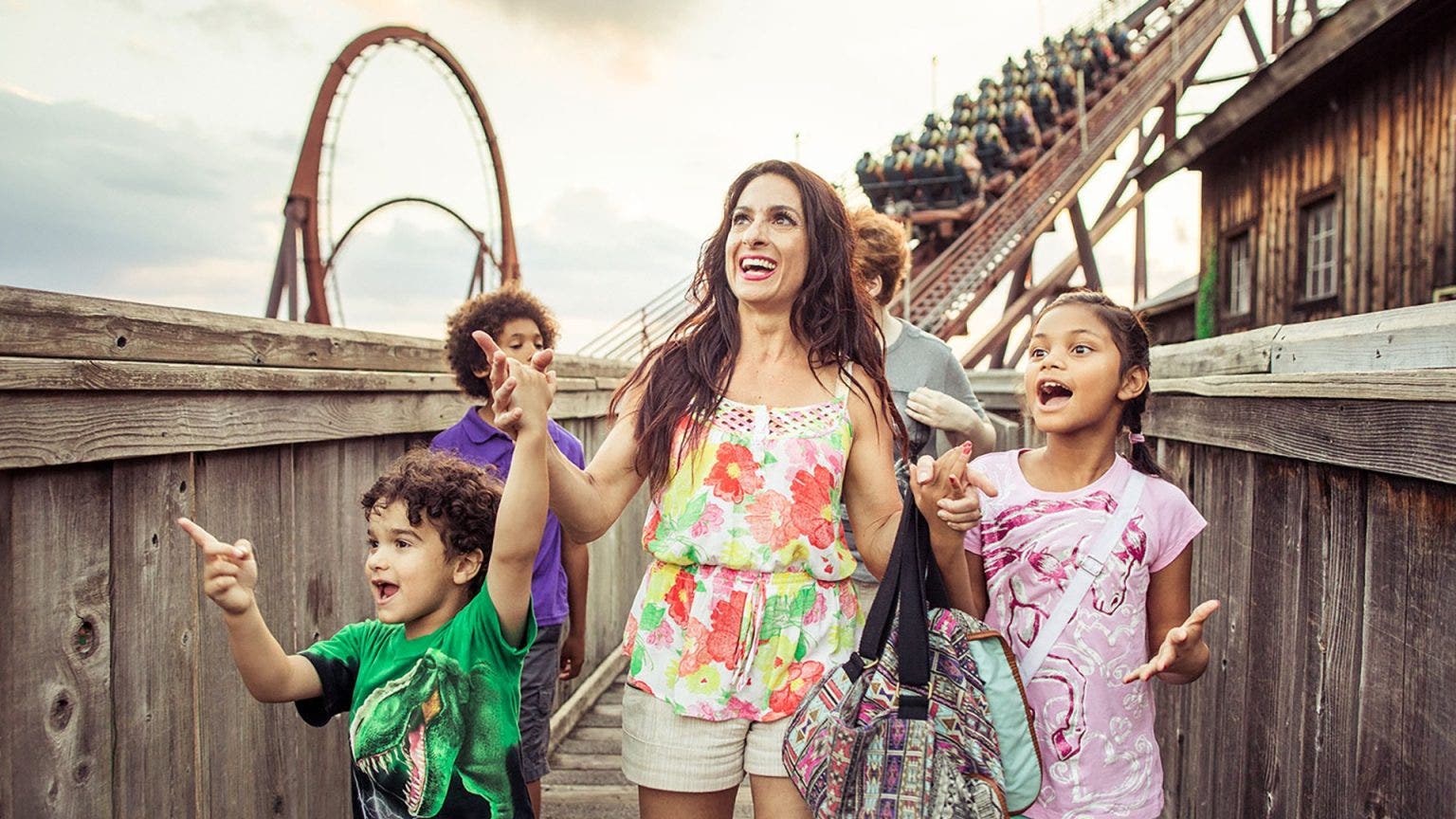 Wildfire Silver Dollar City: The High-Flying Coaster You Can’t Miss!