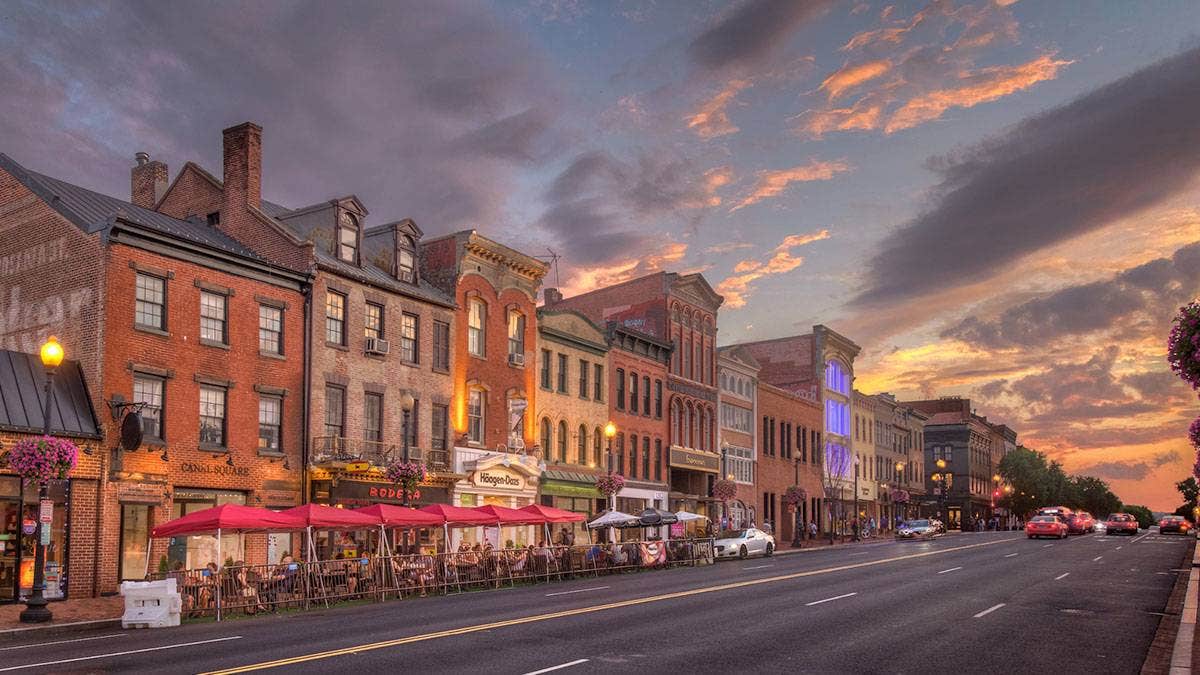 Washington DC Walking Tour: 10 Best Options for Your Visit