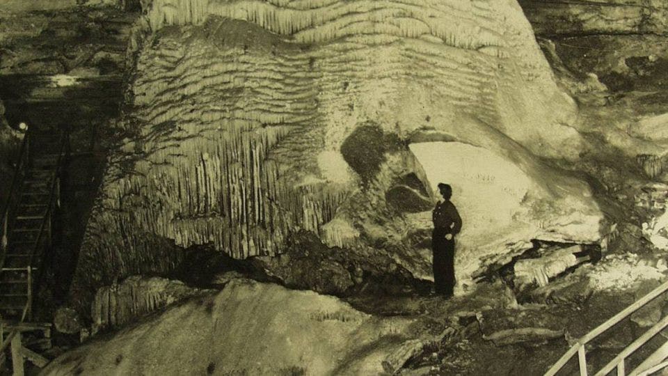 Learn the History & Legend of Silver Dollar City's Marvel Cave